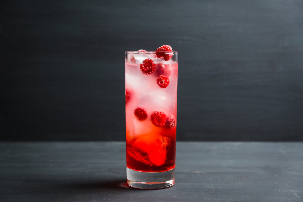 Raspberry Collins cocktail recipe - Make Me a Cocktail
