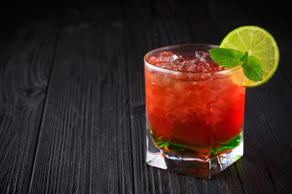 Cranberry Collins cocktail recipe - Make Me a Cocktail