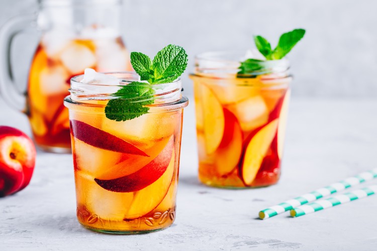 Easy Peach schnapps and Smirnoff Ice Cocktails