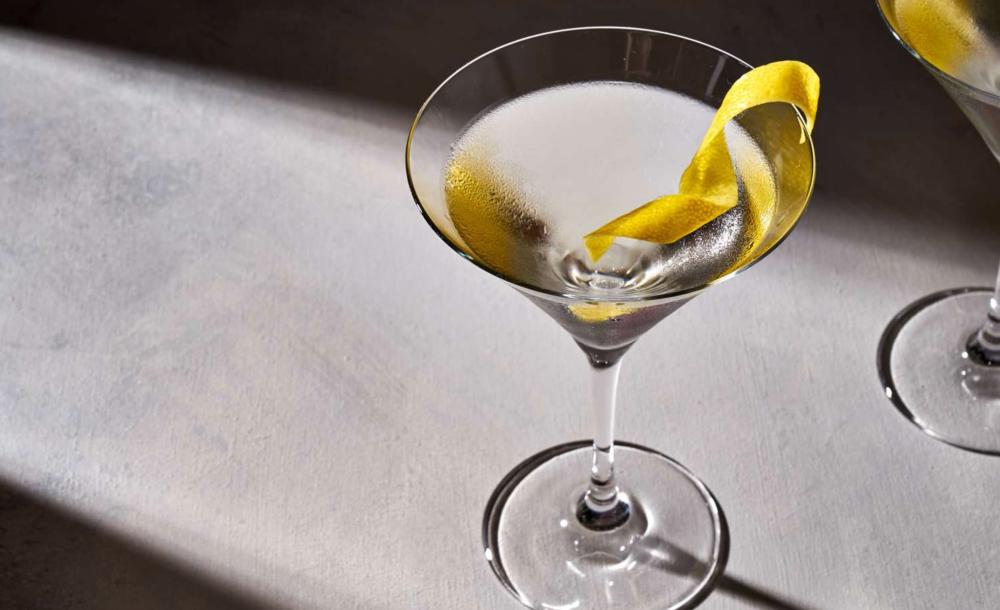 Elevate Your Casino-Themed Luxury Party: 3 Exquisite Cocktails for an ...